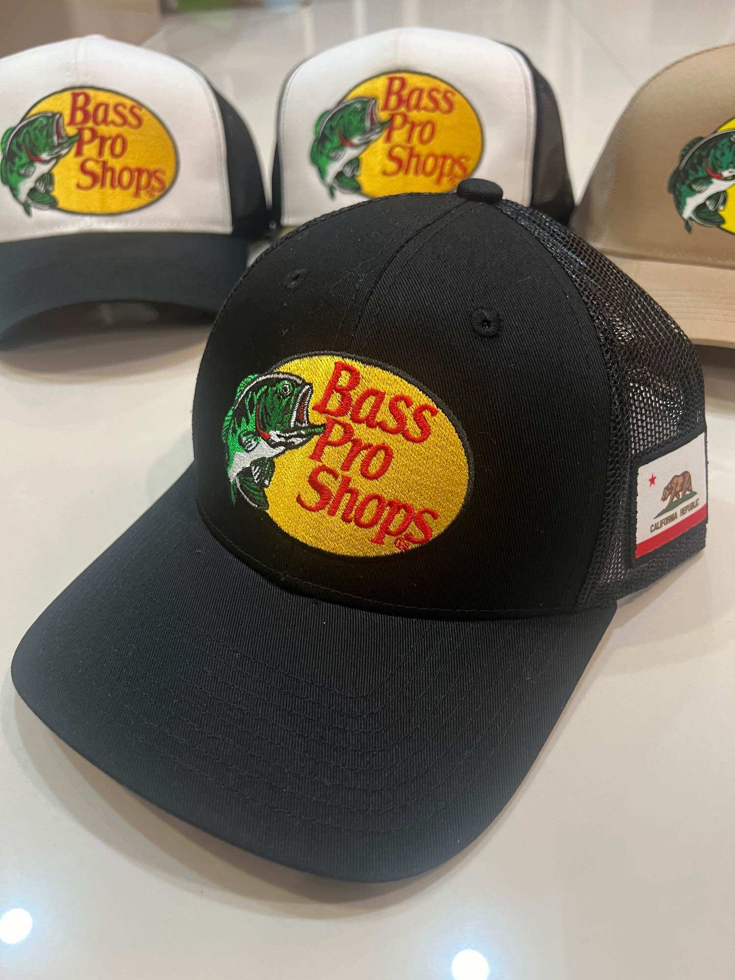 **ORIGINAL** BASS PRO SHOPS MESH TRUCKER CAP AUTHENTIC | Lazada PH