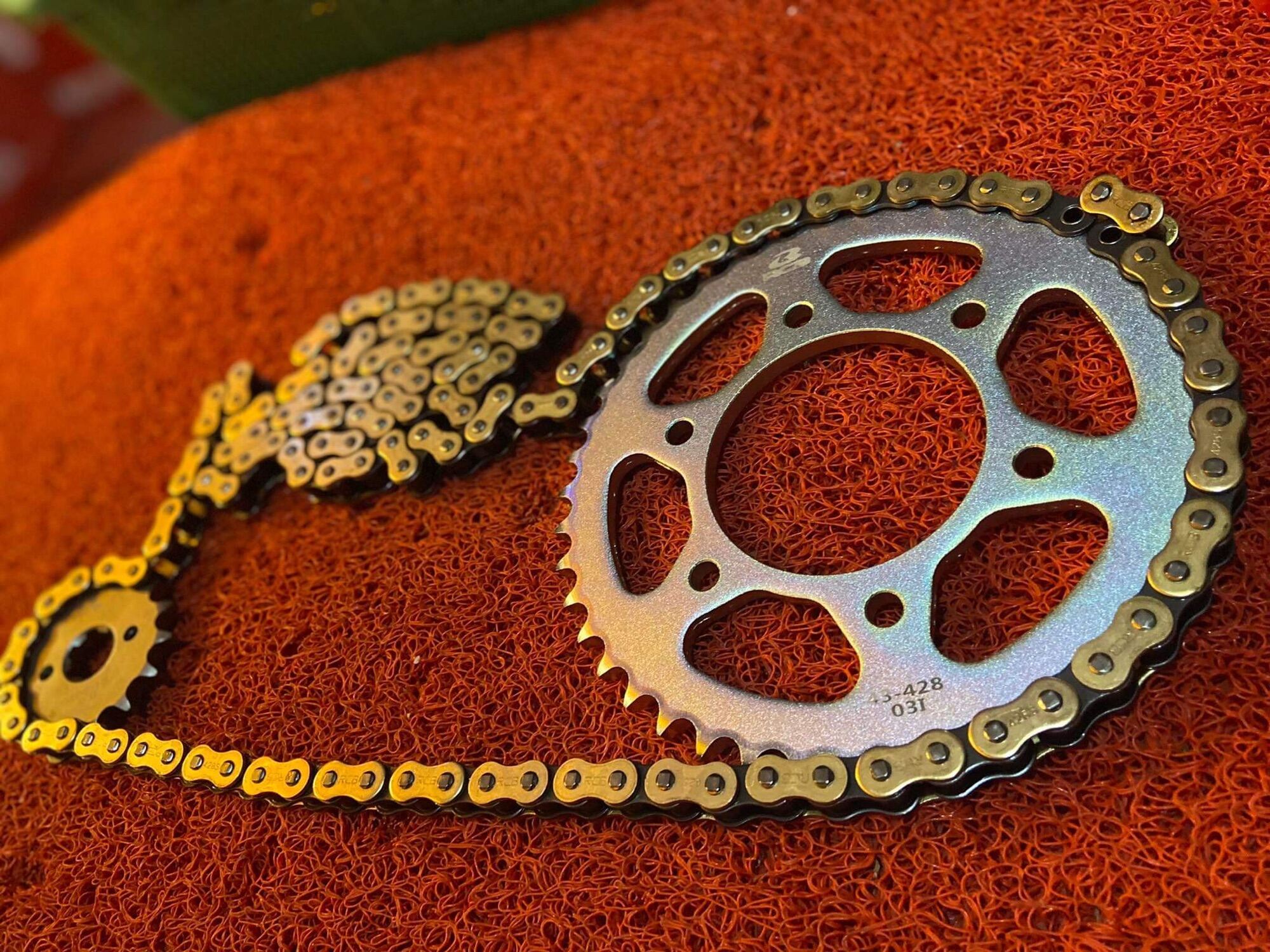 RCB 428 Chain with rk gold chain set for SNiper 150/155 and Honda RS ...