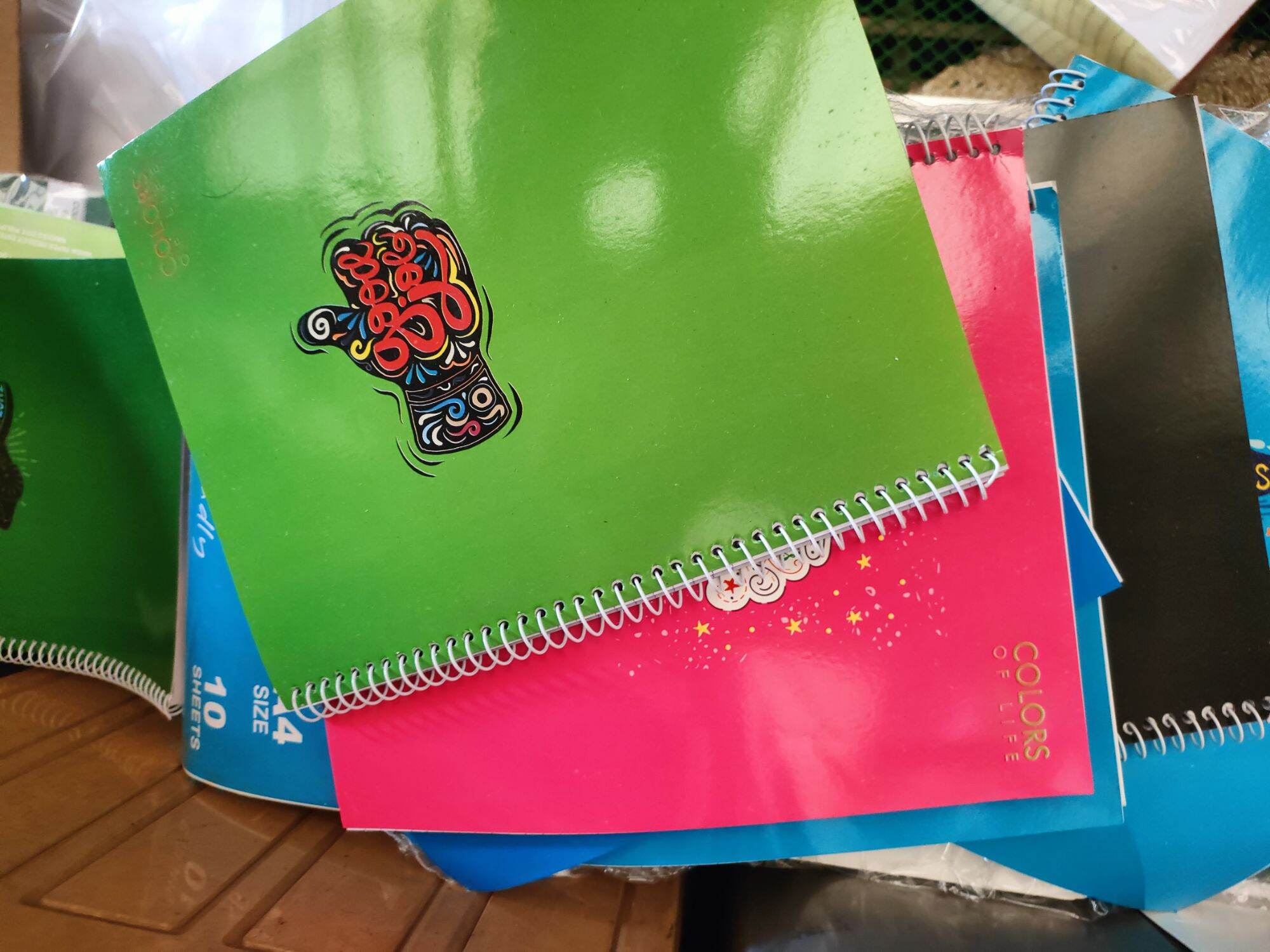 University Big Notebook 80 leaves (sold per pc) random color or design ...