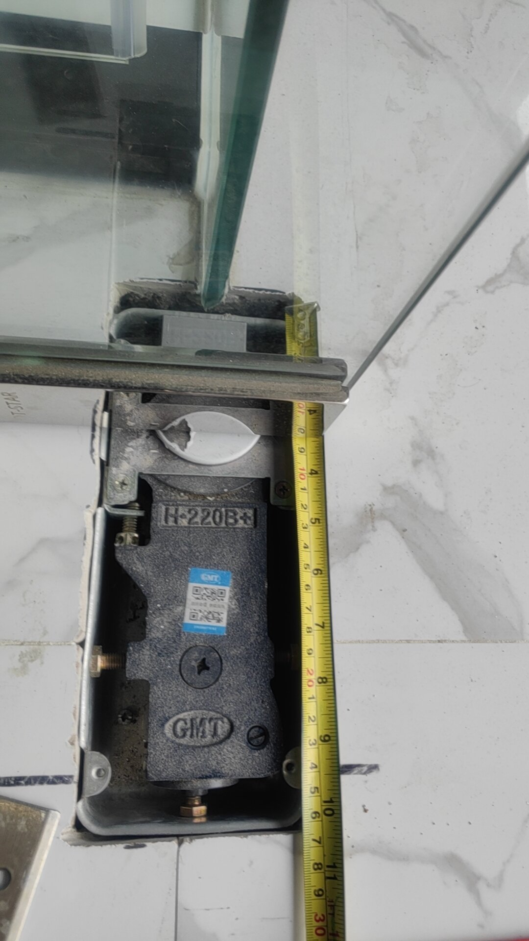 GMT FLOOR HINGE H-220b 100kg | Lazada PH