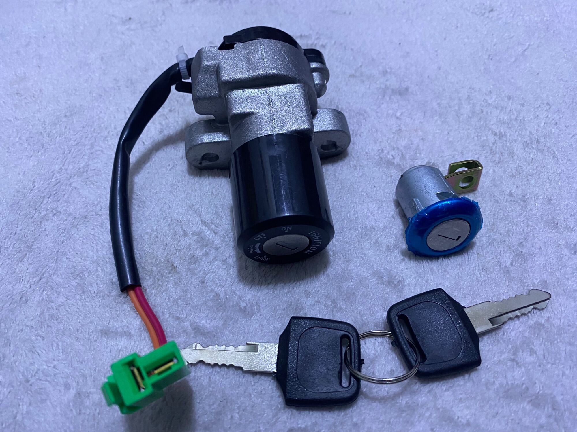 MAIN IGNITION SWITCH IGNITION SWITCH WITH SEAT LOCK FOR RAIDER 150 ...