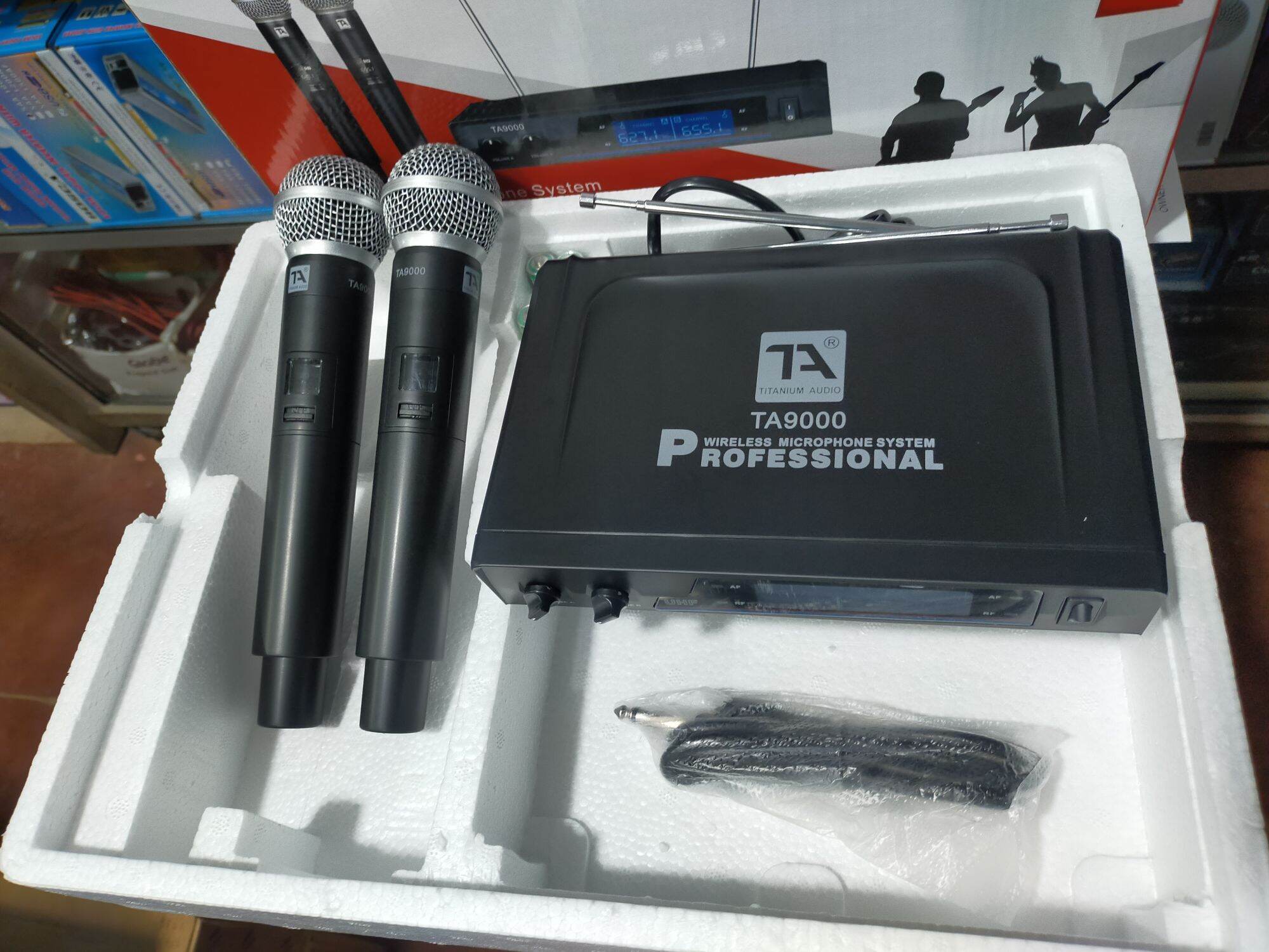 TITANIUM AUDIO TA 9000 UHF PROFESSIONAL WIRELESS MICROPHONE/DUAL ...