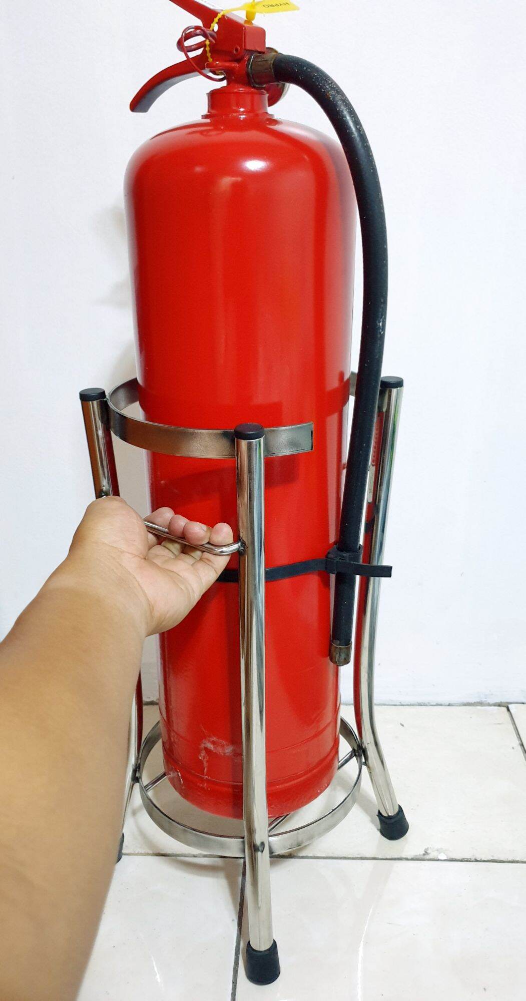 Fire Extinguisher Stand 20lbs Full Stainless 304 (Stand Only) | Lazada PH