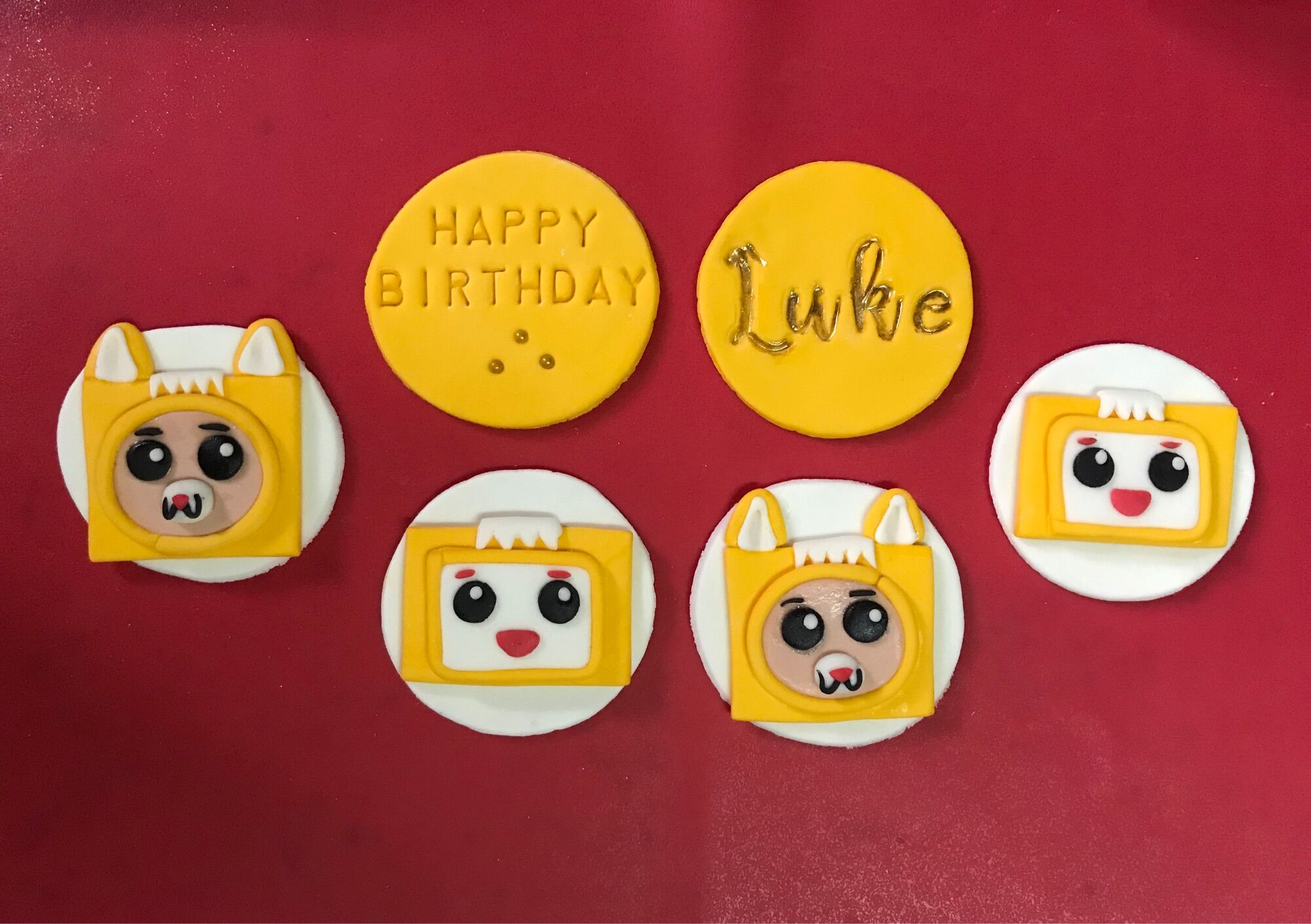 Edible cupcake toppers (Lanky Box) 6pcs fondant/pastillas | Lazada PH