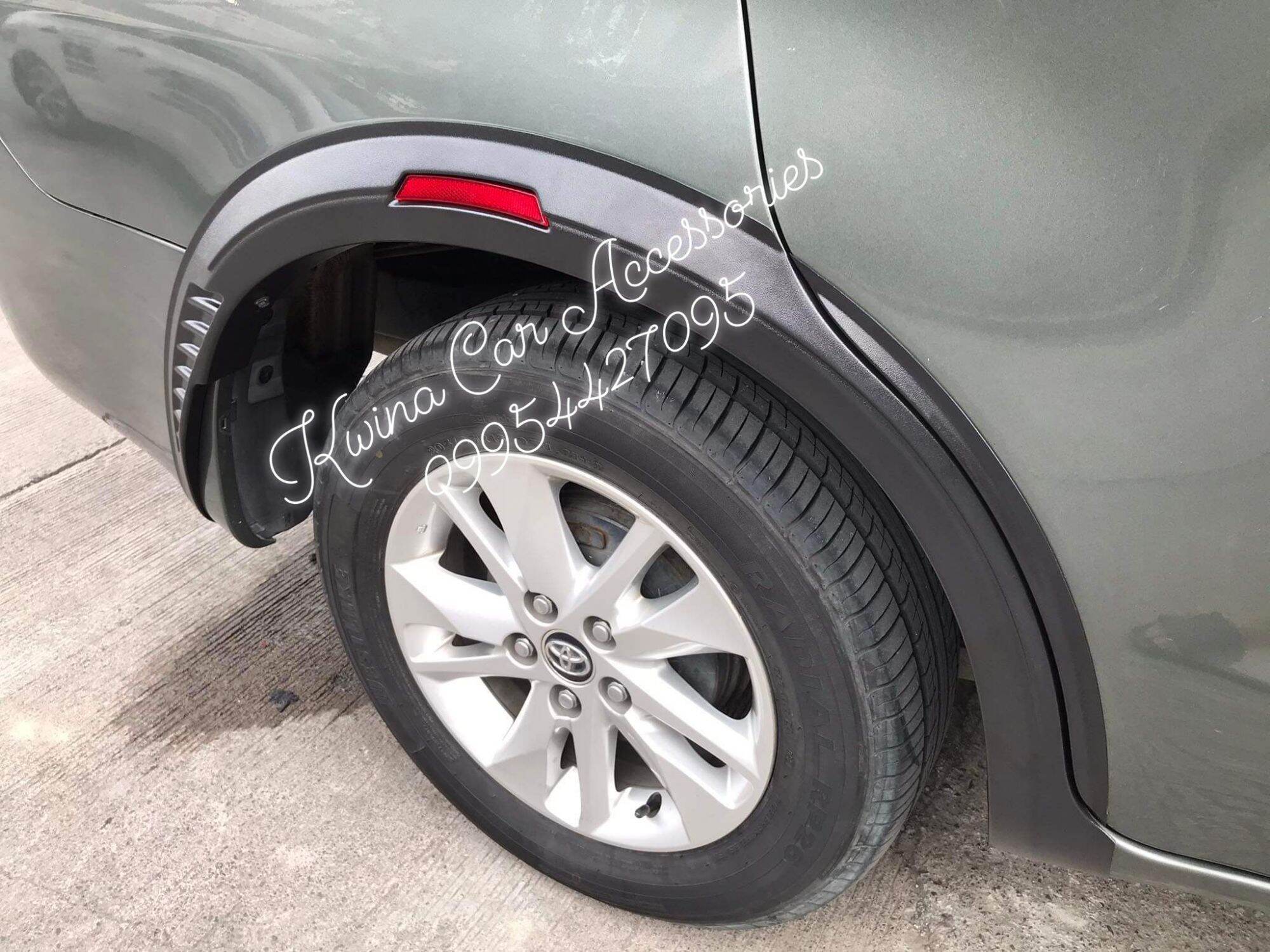 INNOVA 2016-2023 FENDER FLARE WITH REFLECTOR | Lazada PH