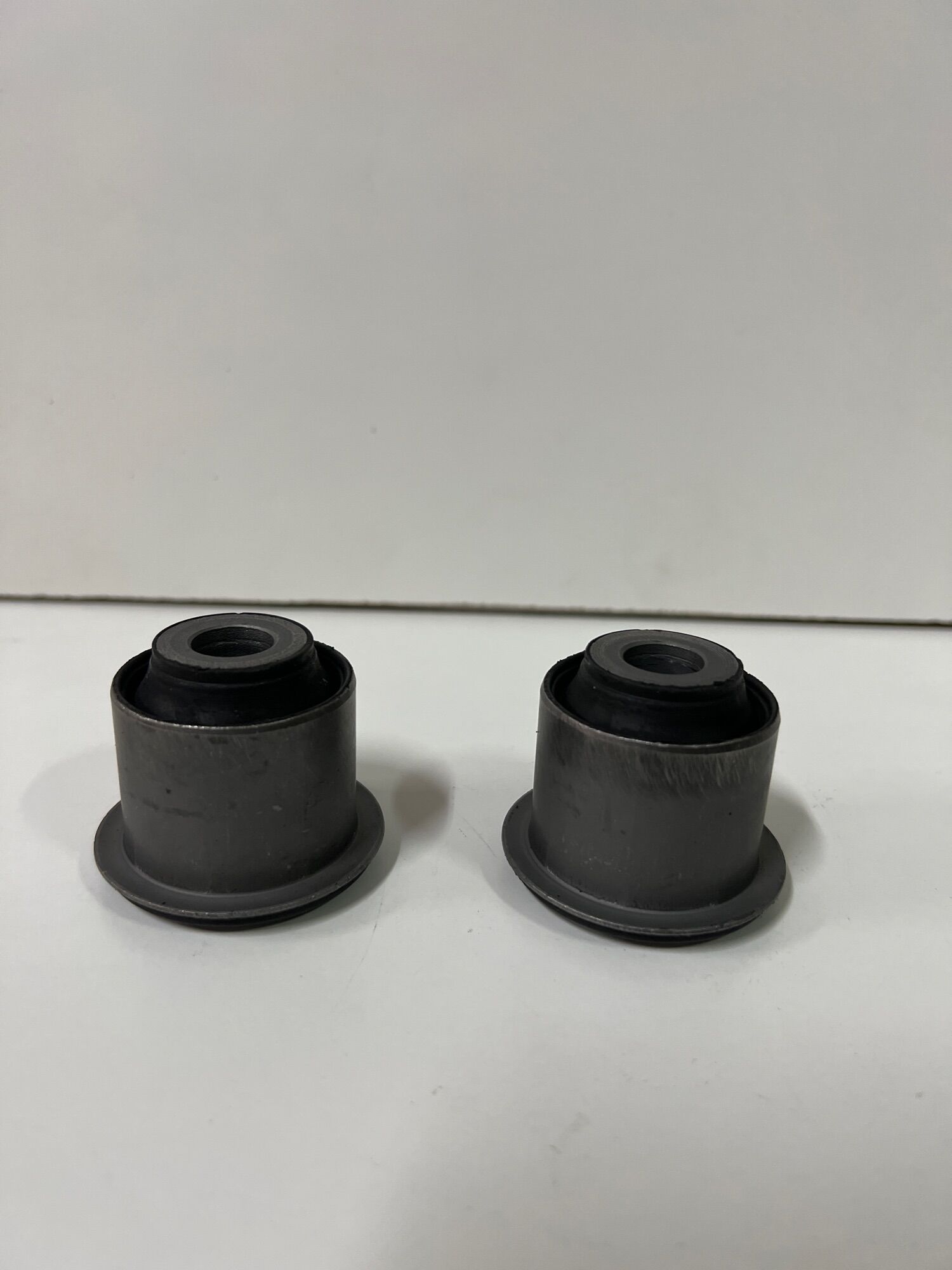 Genuine Isuzu Upper Suspension Arm Bushings for Isuzu MUX, DMAXPV ...