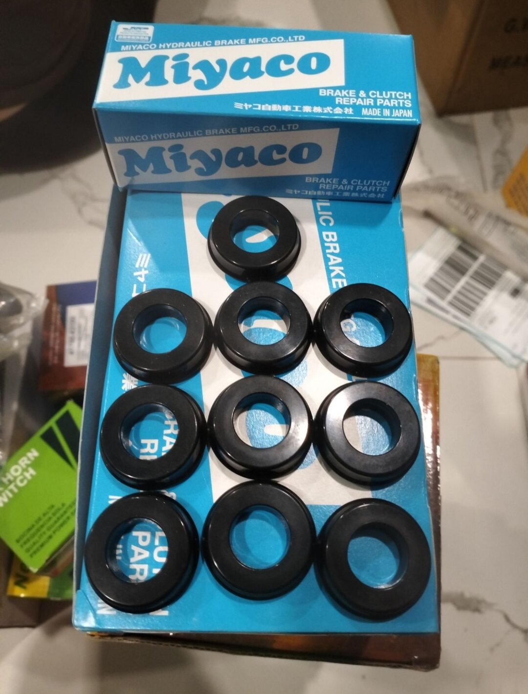 WHEEL CAP ORIGINAL MIYACO FOR ISUZU WC-31018 SIZE 1-1/8 FRONT (1-BOX 10Pcs/250) MADE IN JAPAN ...