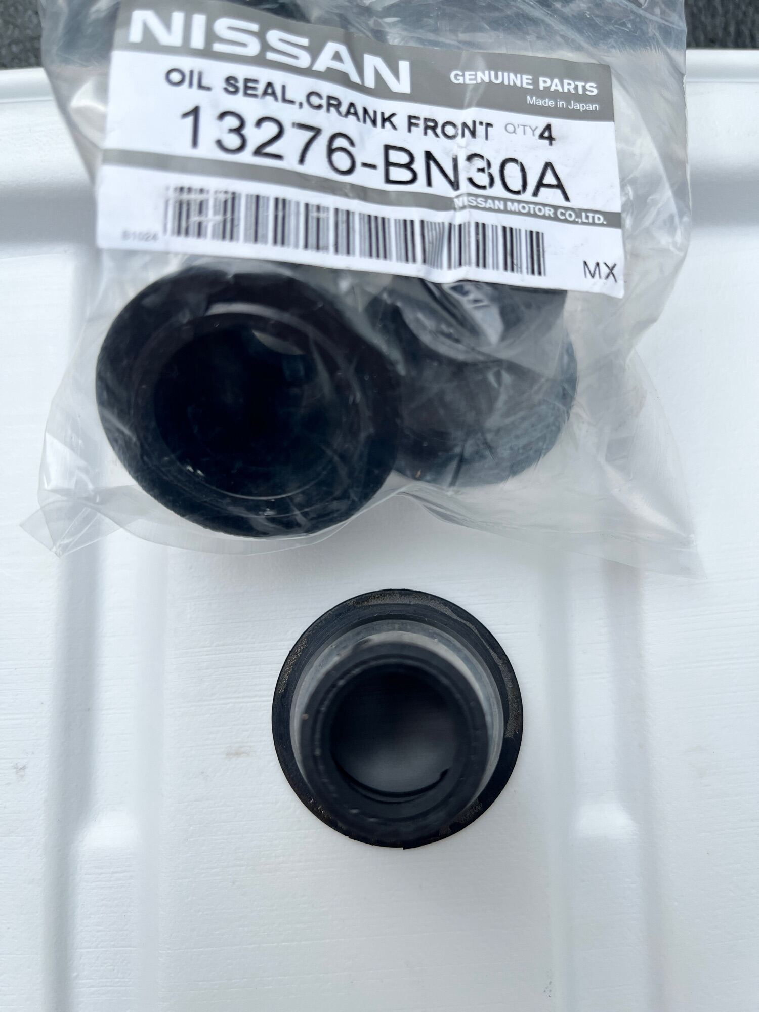 13276-BN30A Oil Seal Injection Nozzle for Nissan NV350 E26 YD25 Engine ...