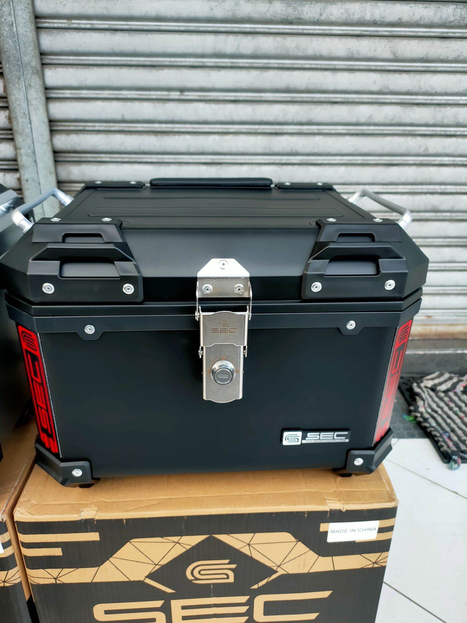 sec topbox plastic 45 liters KRYPTONITE | Lazada PH