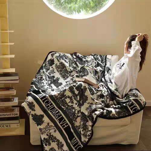 Shop online with lucy daily now! Visit lucy daily on Lazada.