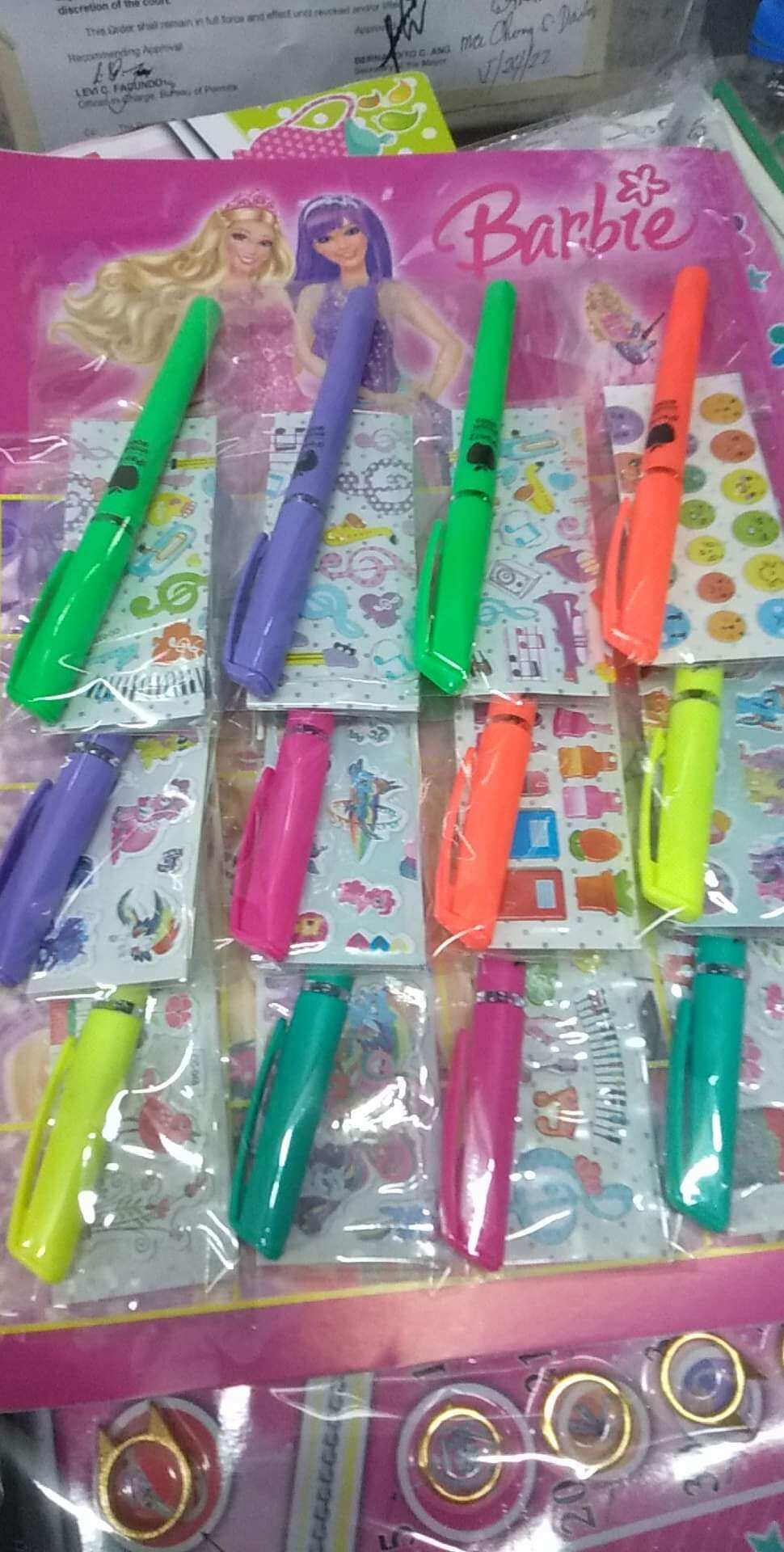 12 pcs ballpen with sticker | Lazada PH