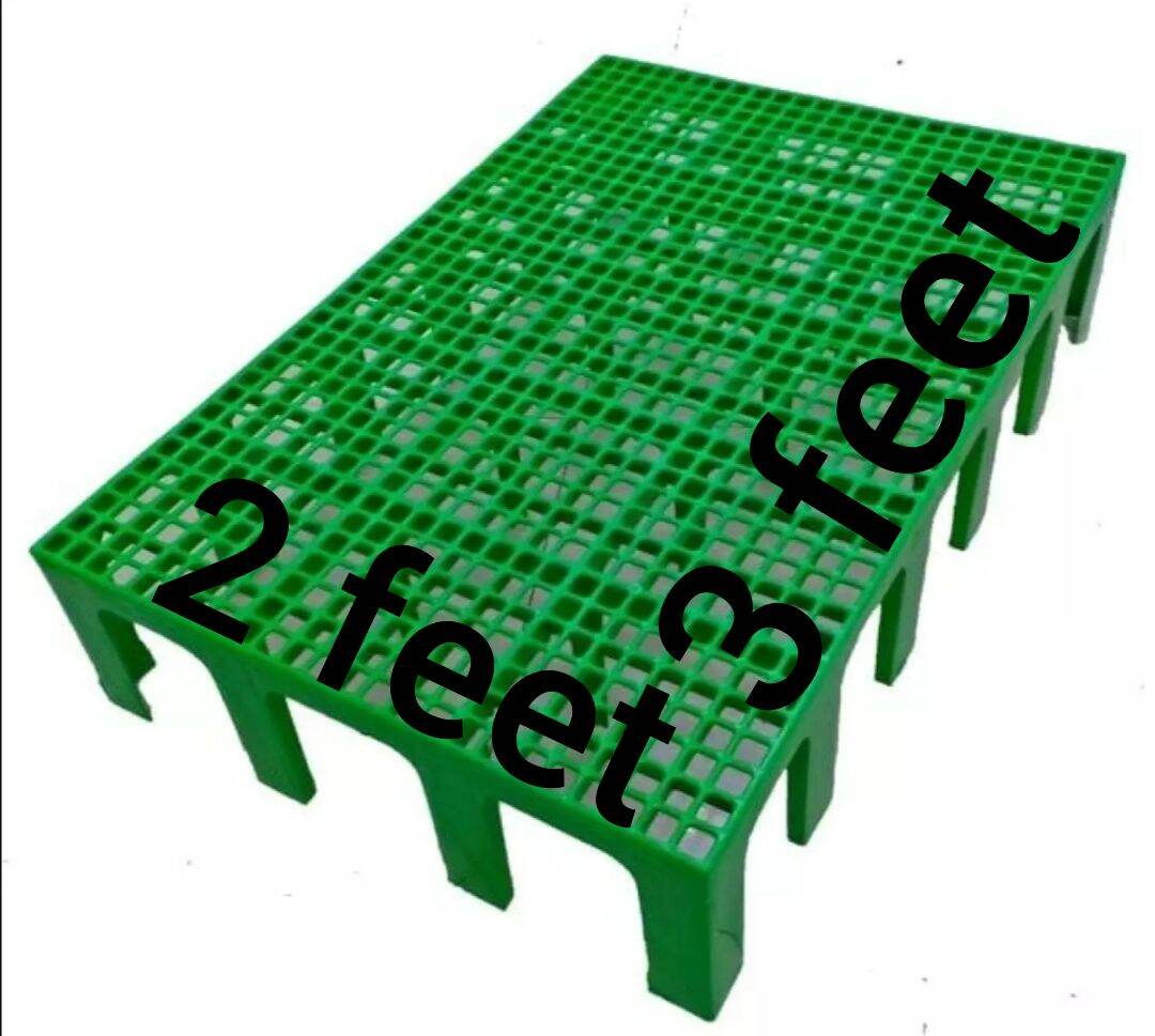 Bundle of 2pcs Heavy Duty Elevated Plastic Matting 2feet x 3feet x ...