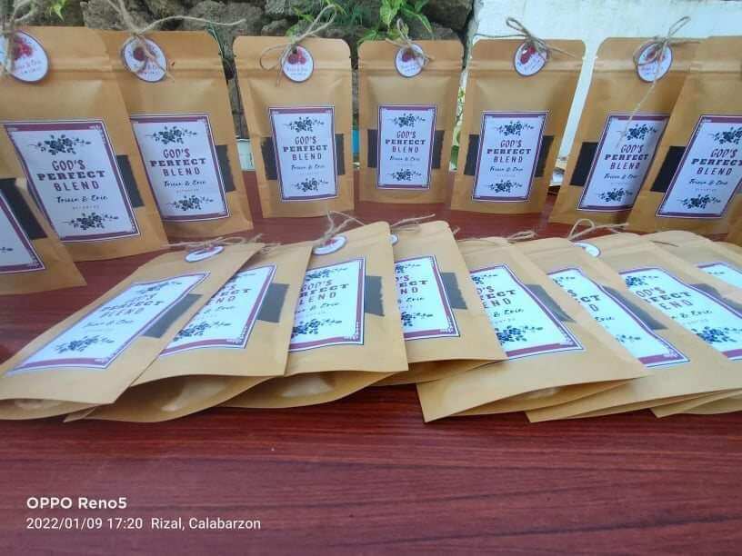 Personalize souvenirs for wedding, birthday, anniversaries