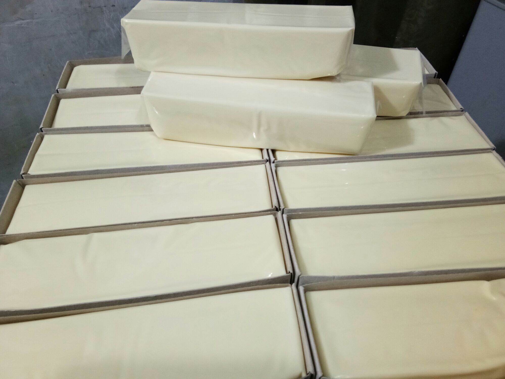 EZ Melt Cheese / Melting Cheese / Quick Melt Cheese /1.9kg per block ...