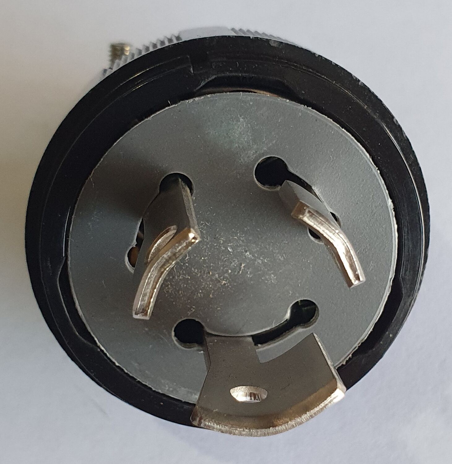 Panasonic Twistlock Plug 15a | Lazada PH