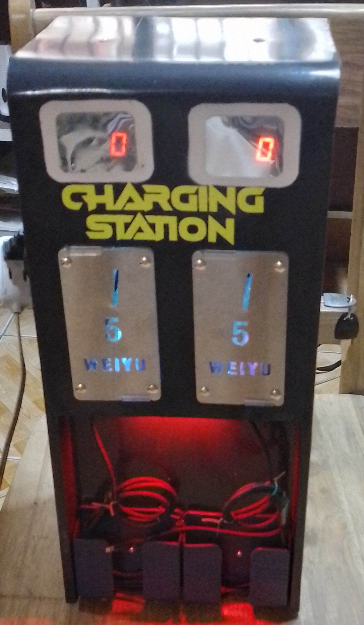 Charging station, Cellphone, Coin operated. 1st. original maker . Heavy ...