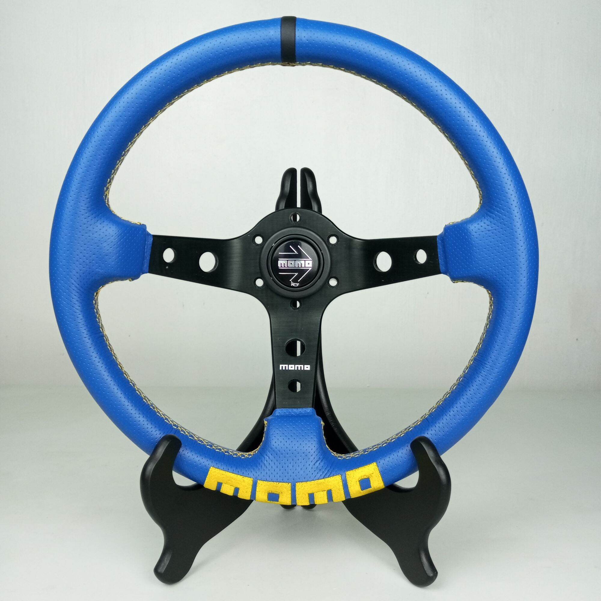 Deep Dish Momo Steering Wheel 14 inch High Quality Car Accessories ...
