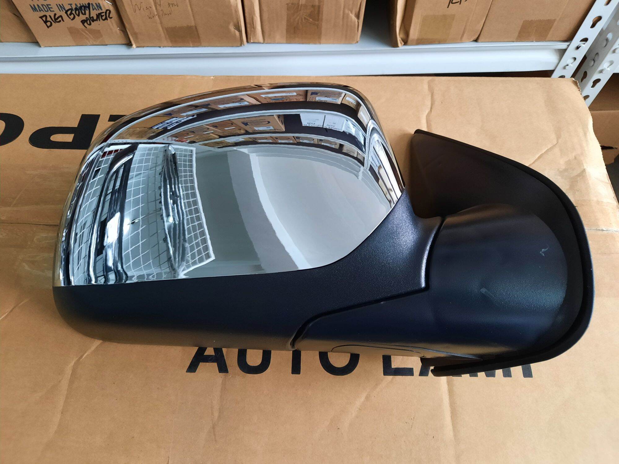 ISUZU DMAX SIDE MIRROR PAIR LEFT RIGHT POWER ADJUST 2003-2012 | Lazada PH