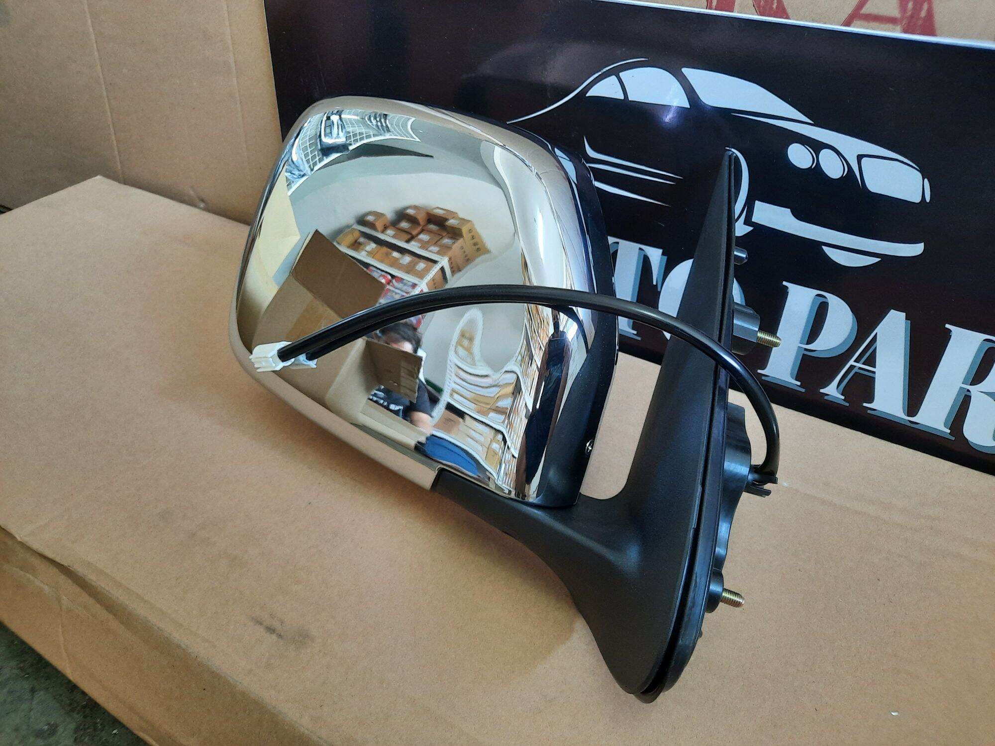 PASSENGER RH SIDE MIRROR HIACE 2005-2018 POWER | Lazada PH