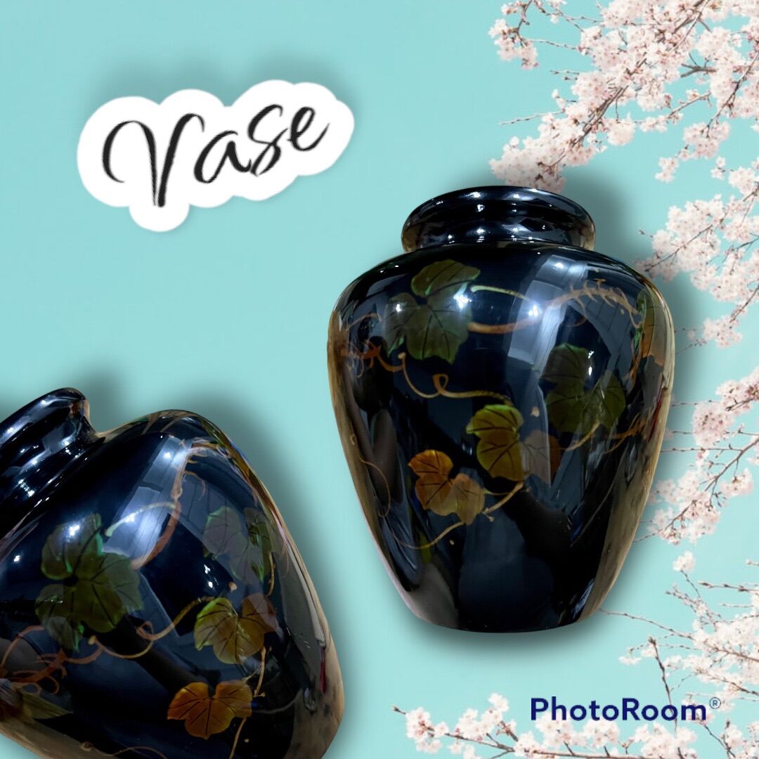 Brand New Elegant Black Banga Vase with Grapes Design - Japan Surplus ...