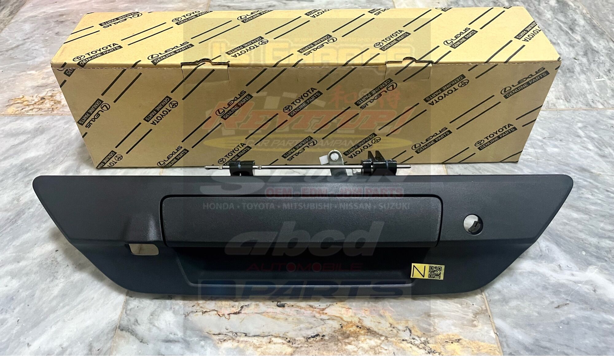 Genuine Toyota Hilux 2016-present Black tailgate handle with provision ...