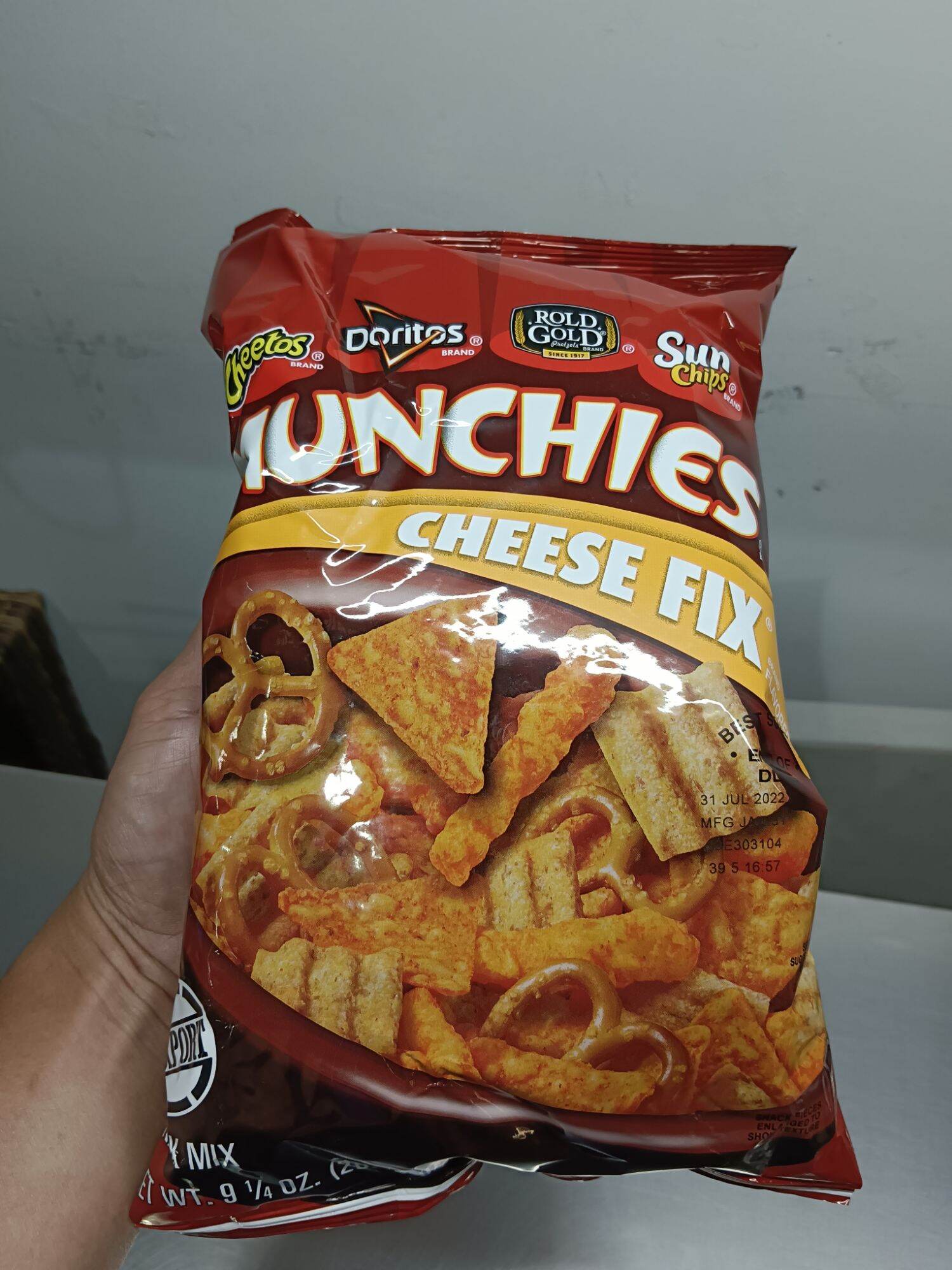 MUNCHIES CHEESE FIX Cheetos,doretos roldhold,sunchips 262.2g | Lazada PH