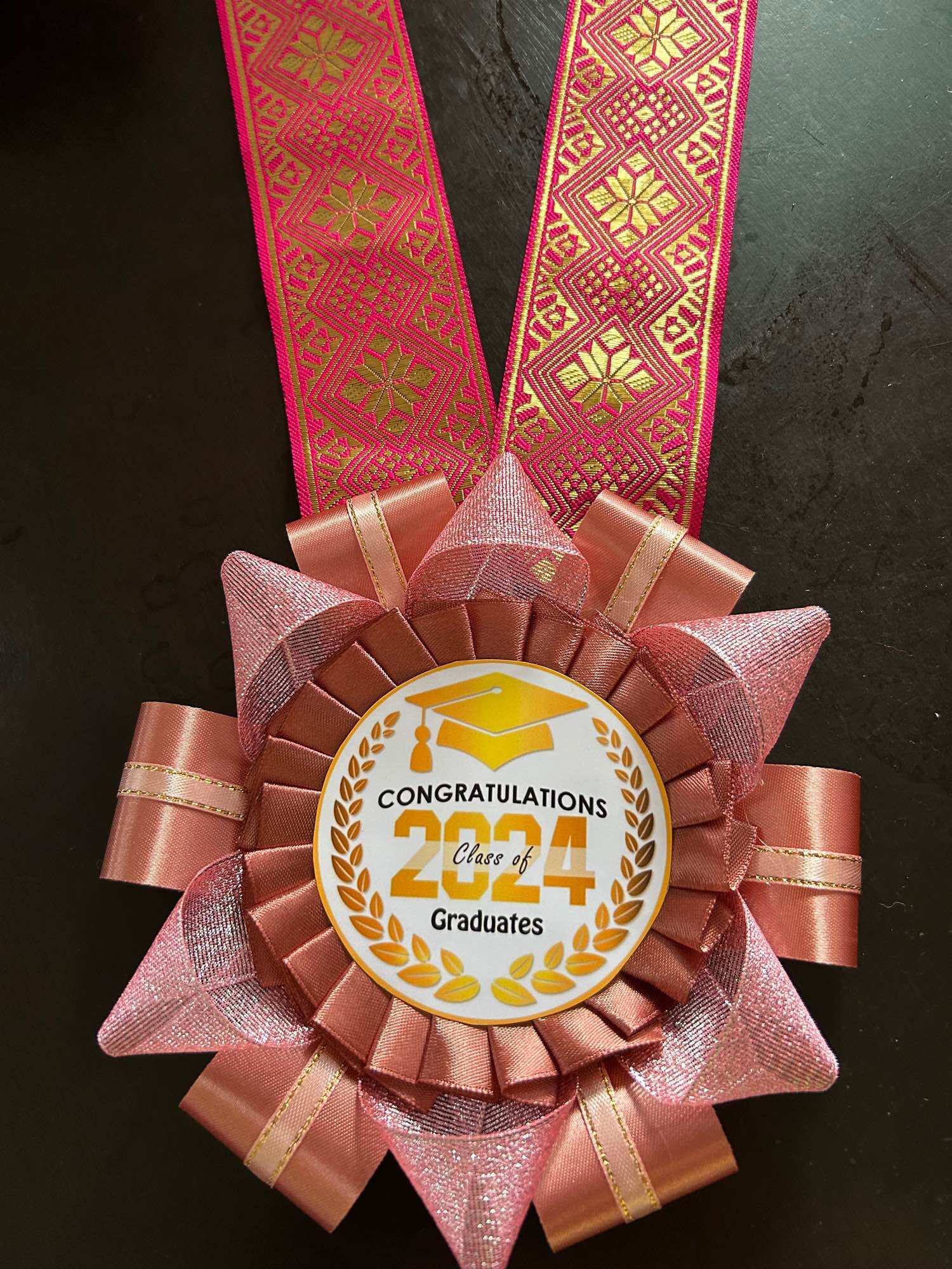 Garland Lei for graduation and guest or vip with free logo | Lazada PH