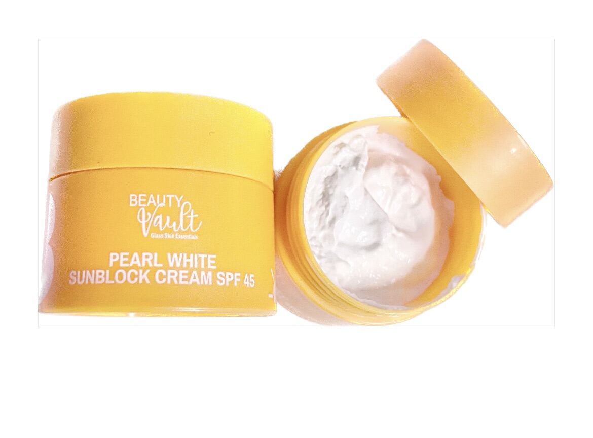 New Packaging BEAUTY VAULT Glass Skin Essentials Premium Pearl White Sunblock Cream SPF45 (Day ...
