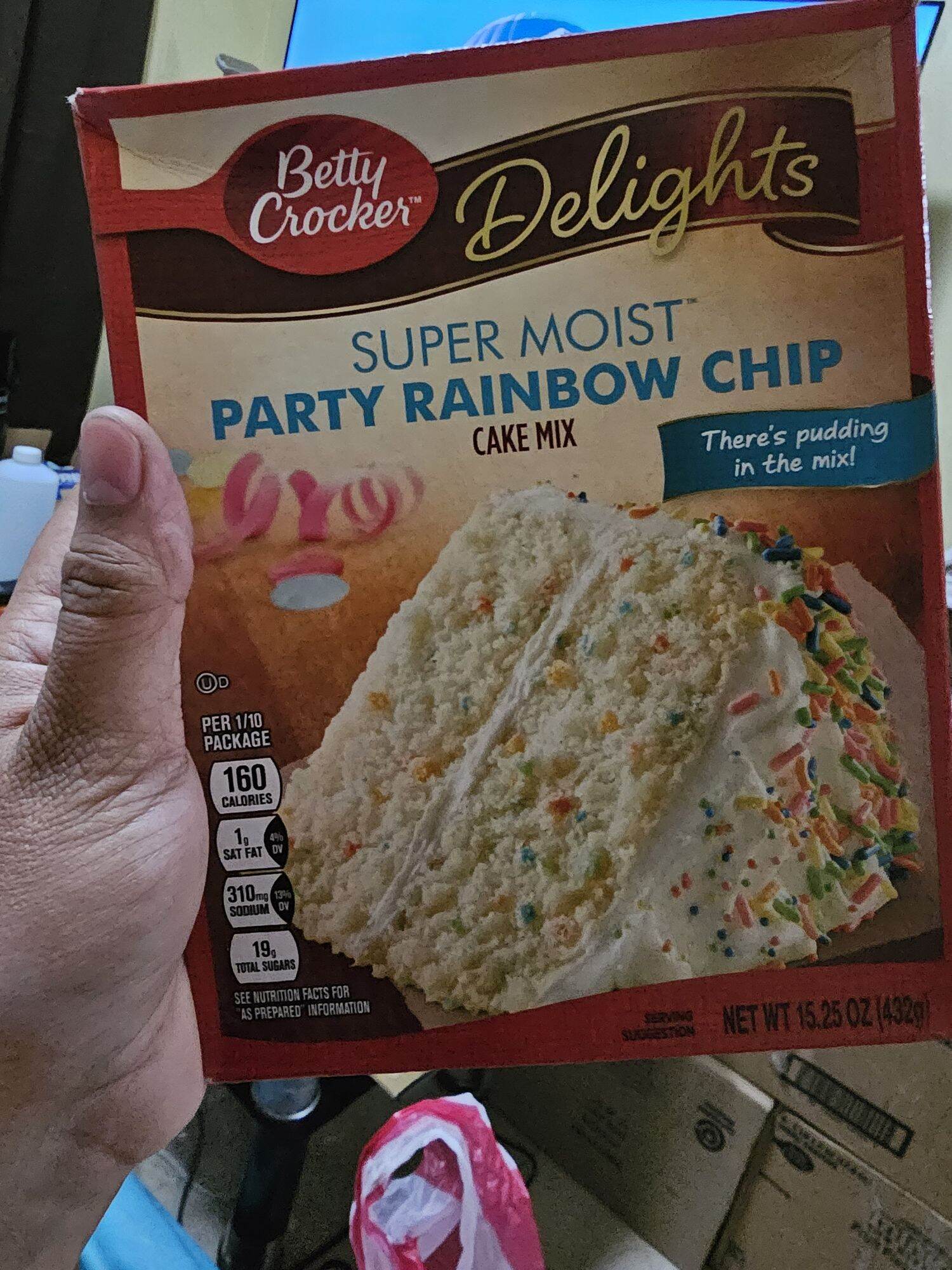 BETTY CROCKER SUPER MOIST MIX CAKE 432g | Lazada PH