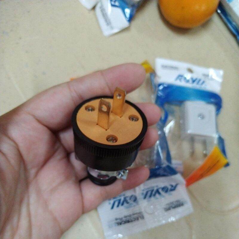 royu heavy duty 15a electrical plug. | Lazada PH