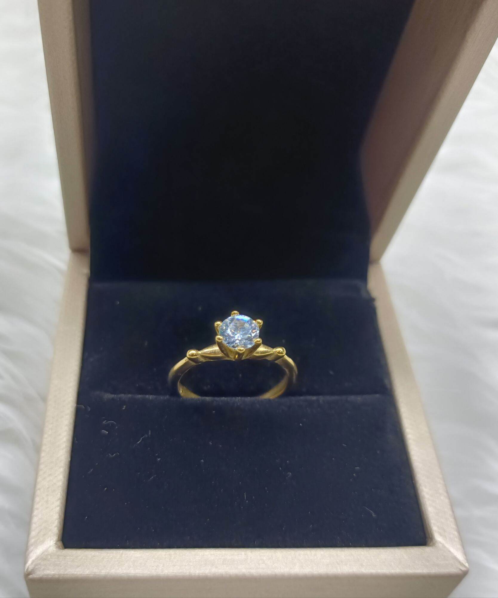 ENGAGEMENT RING RUSSIAN STONE 18K COMMERCIAL GOLD NOT PAWNABLE‼️ ...