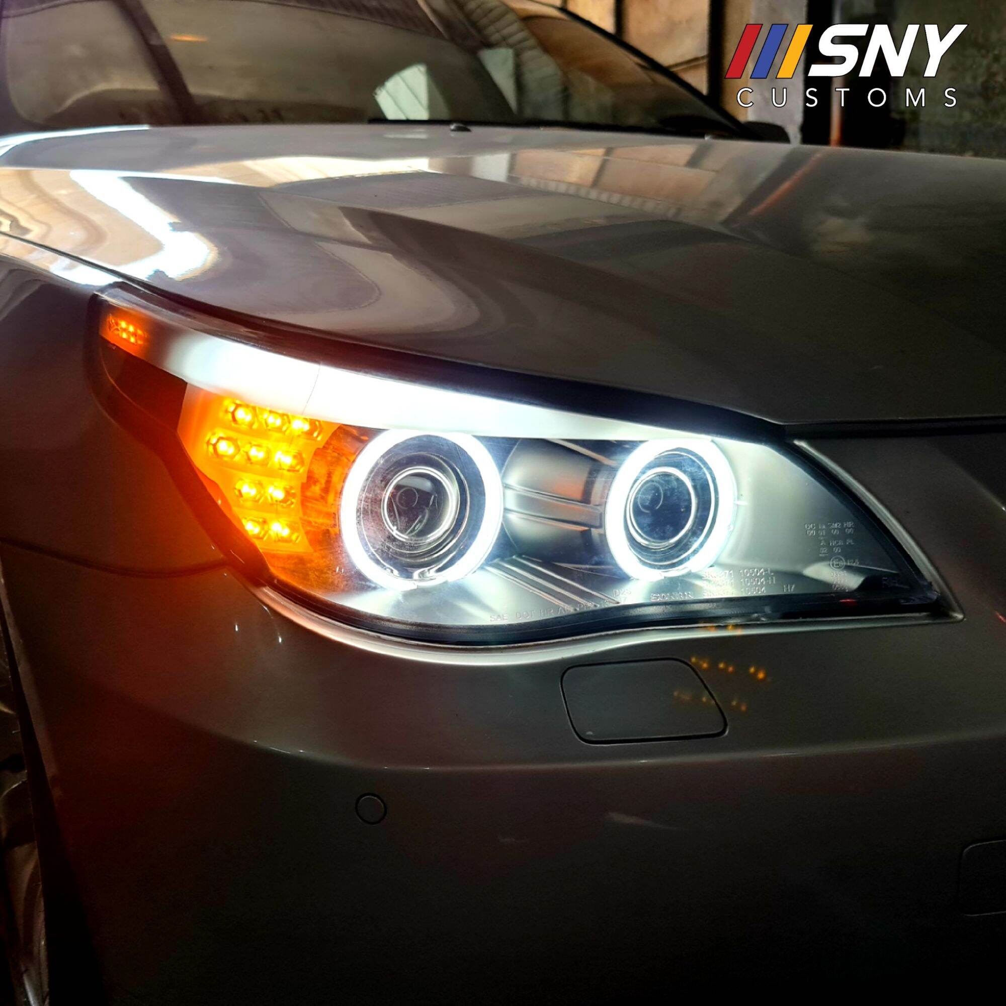 BMW E60 Projector CCFL Angel eyes Halo rings Led DRL and signal light ...