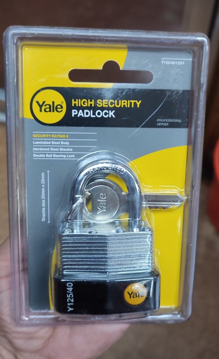 Yale Laminated Steel padlock Y125/40/122/1 ( 40mm) | Lazada PH