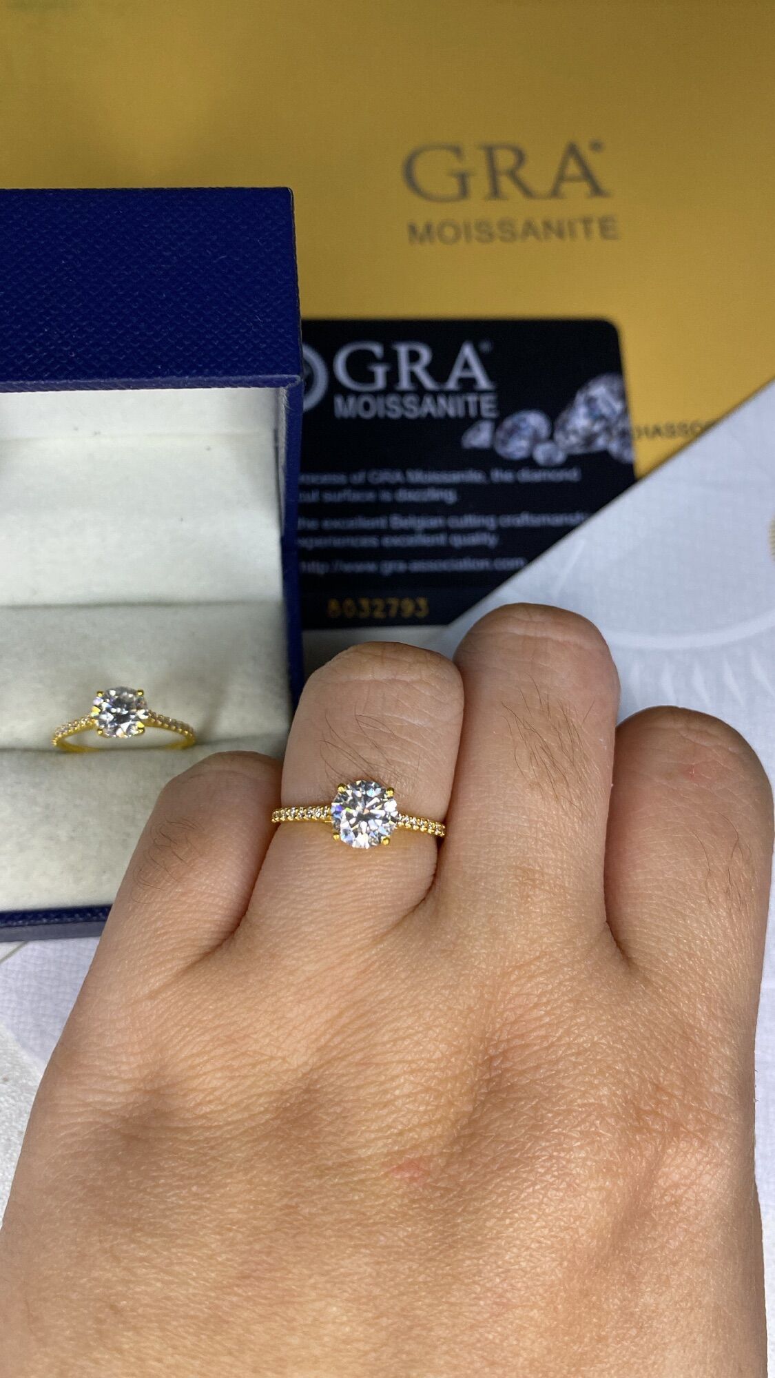 18K Pawnable Gold Engagement Ring with Moissanite Diamond with ...