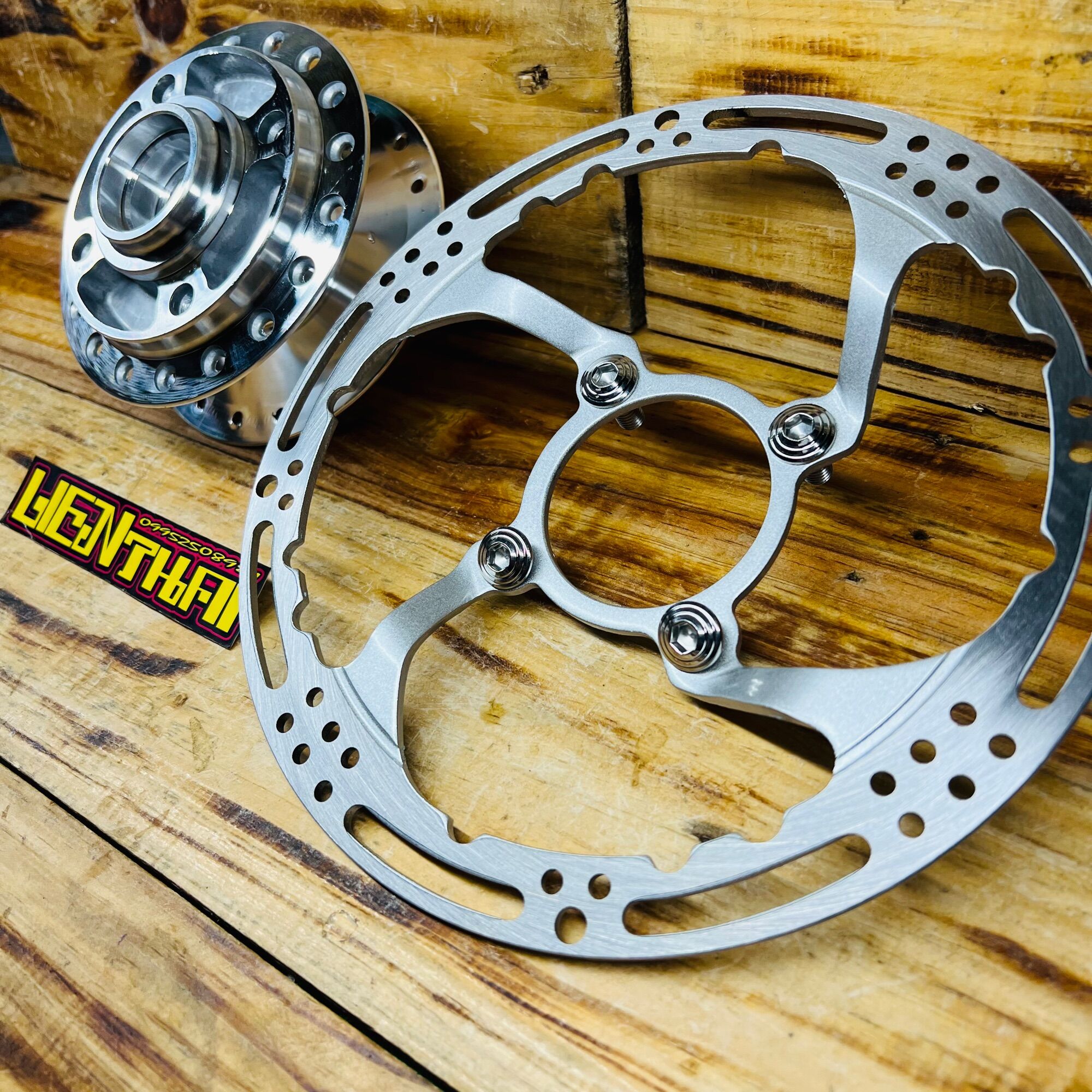 Front hub and Ligthen Front Disc w/ Free 4 Bolts - Wave, XRM | Lazada PH