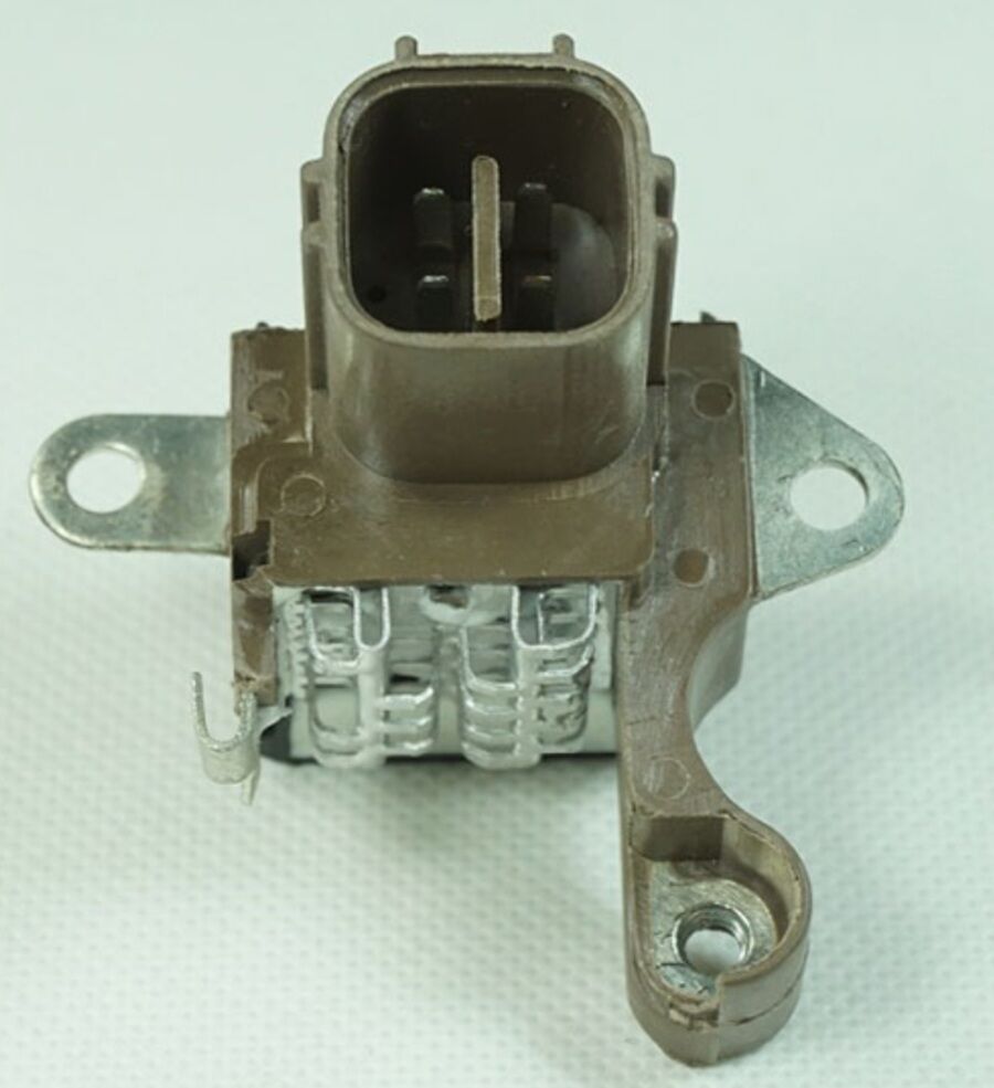 I.C Regulator Toyota Vios Altis Innova HiLux Fortuner | Lazada PH